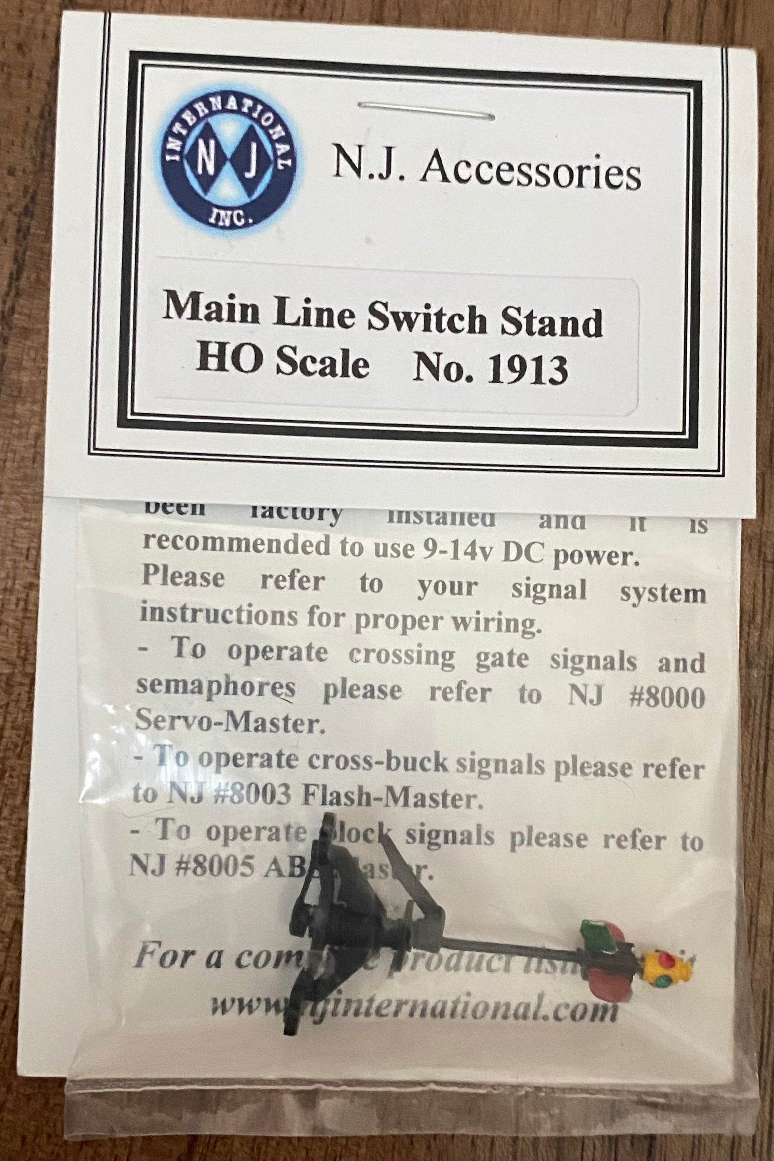 NJ International 1913 H.O. Scale Assembled Operating Switch Stands Mai – A&S Trains