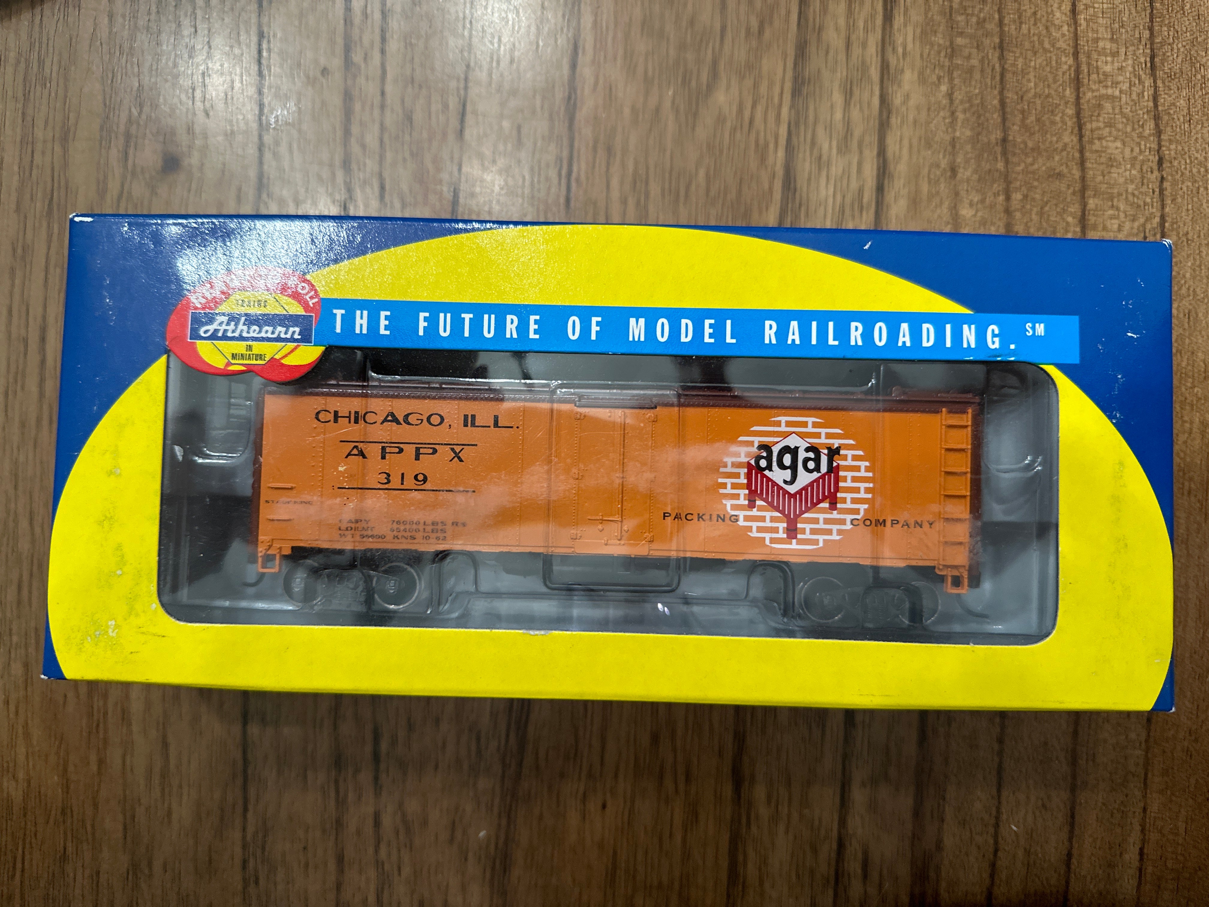 Athearn HO-Scale 40' Steel Reefer Chicago Agar Packing Co. No. 319 (71 ...