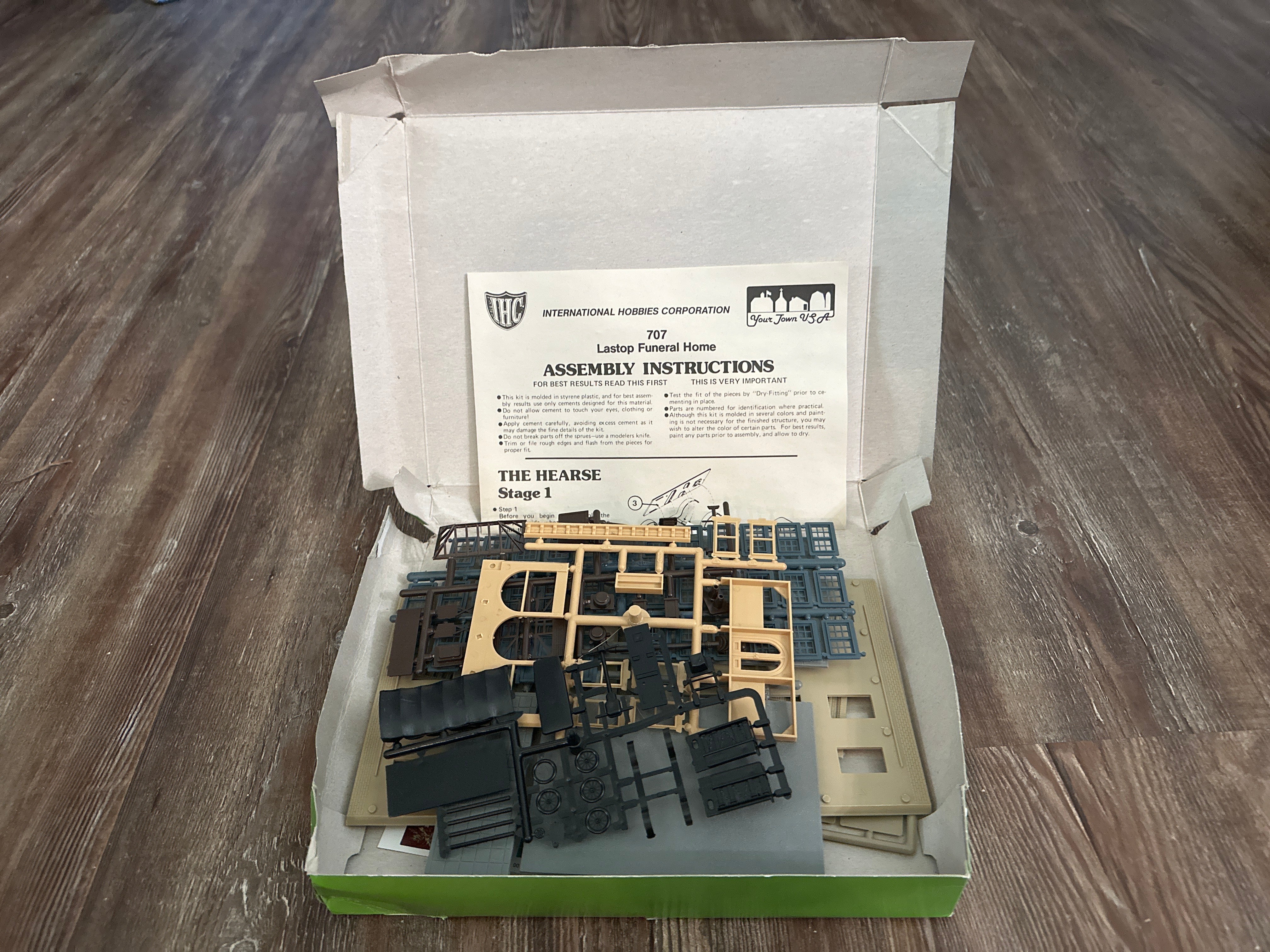 International Hobby Corps. HO-Scale Endoline's Funeral Home (707) – A&S ...