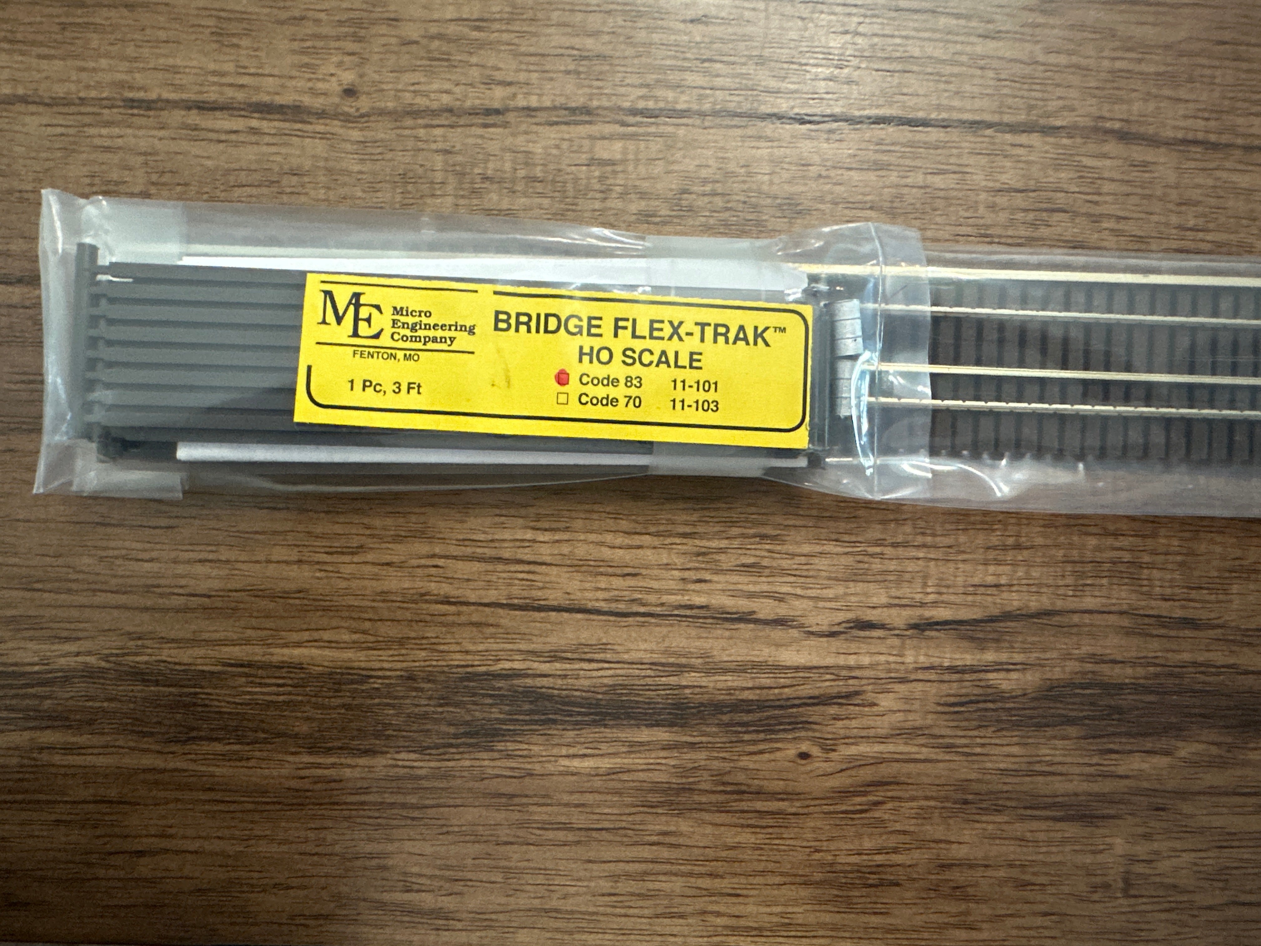 Micro Engineering Company HO Scale 11-101 Bridge Flex-Trak – A&S Trains