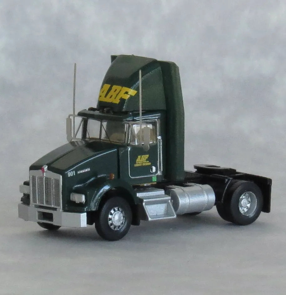 Trainworx N-Scale 48093-01 Kenworth Tractor ABF – A&S Trains